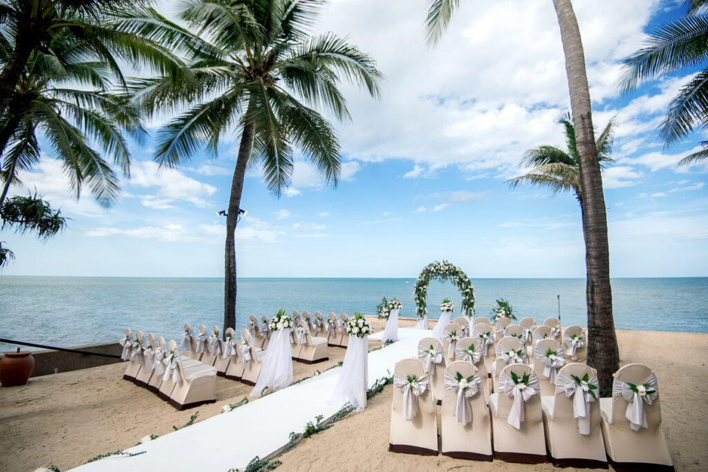 結婚式を挙げそびれたカップル必見！今だからこそ叶えたい海外挙式の魅力とは | solosolo そろそろ恋愛したいあなたを応援するメディア